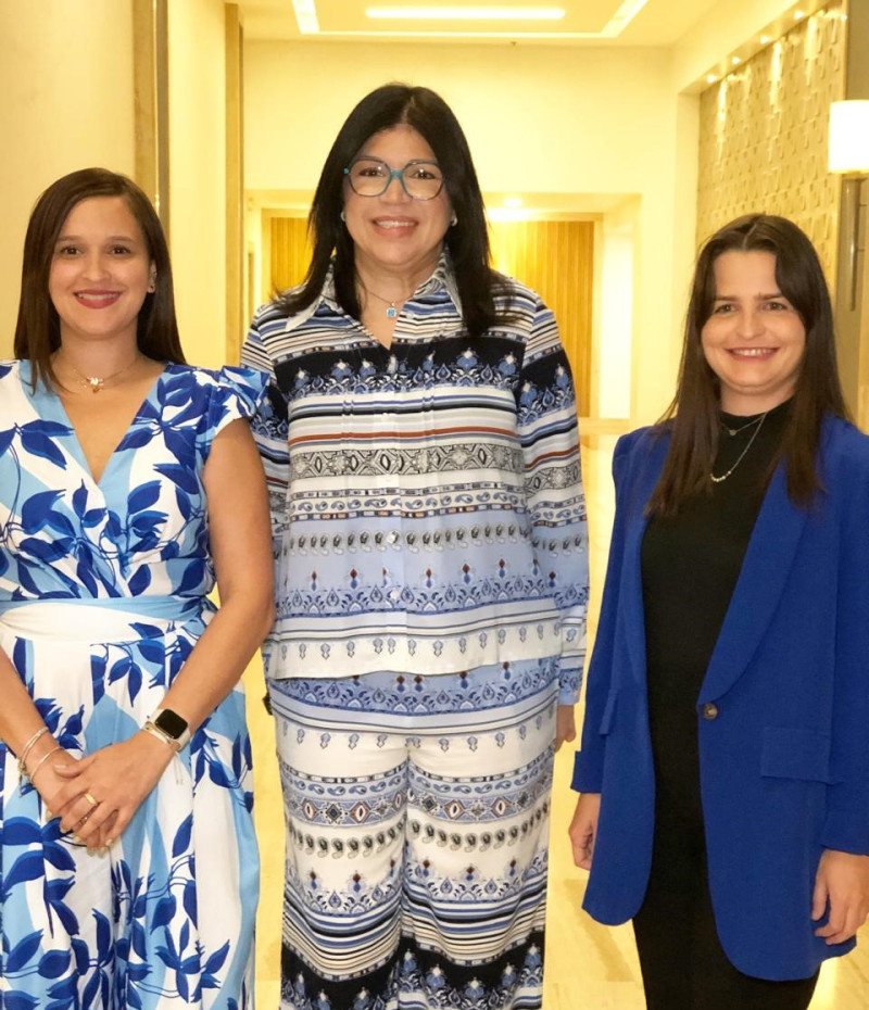 Psicóloga clínica Ana Simó realiza la conferencia titulada “Salud ...